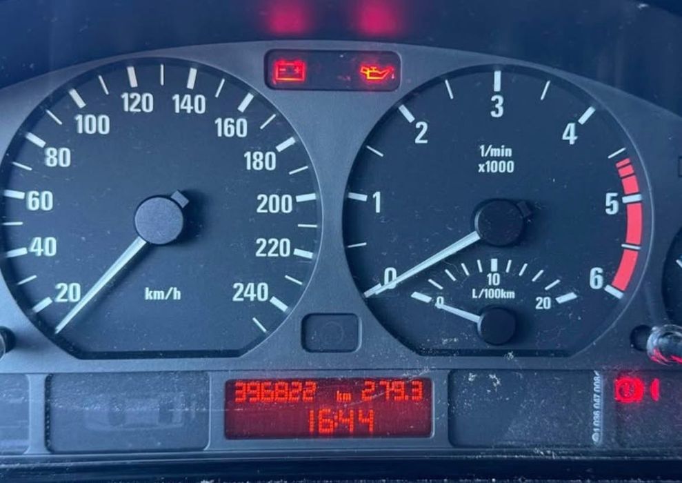 BMW 320 Compact – Fiabilidade e Estilo a Bom Preço! Viseu • OLX.pt