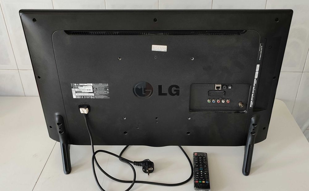 TV LG 32LF5800 com caixa e comando Alto Do Seixalinho, Santo André E ...