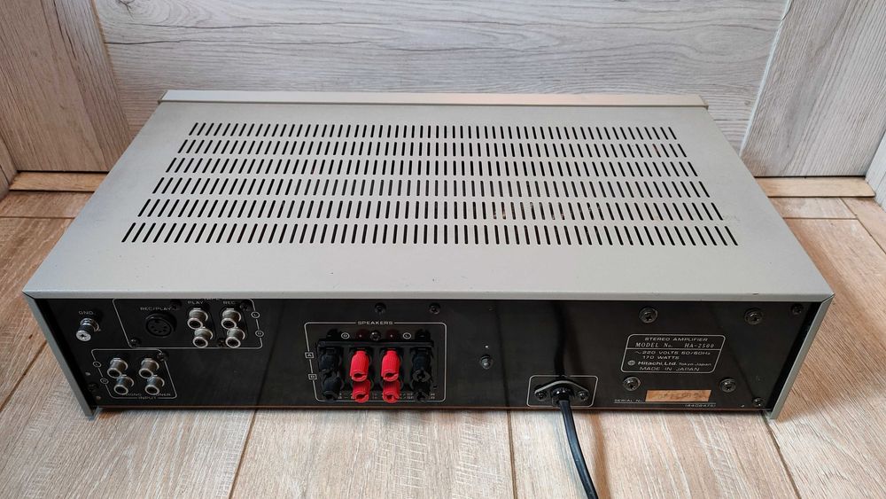 Wzmacniacz HITACHI HA-2500 srebrny Katowice Dąbrówka Mała • OLX.pl