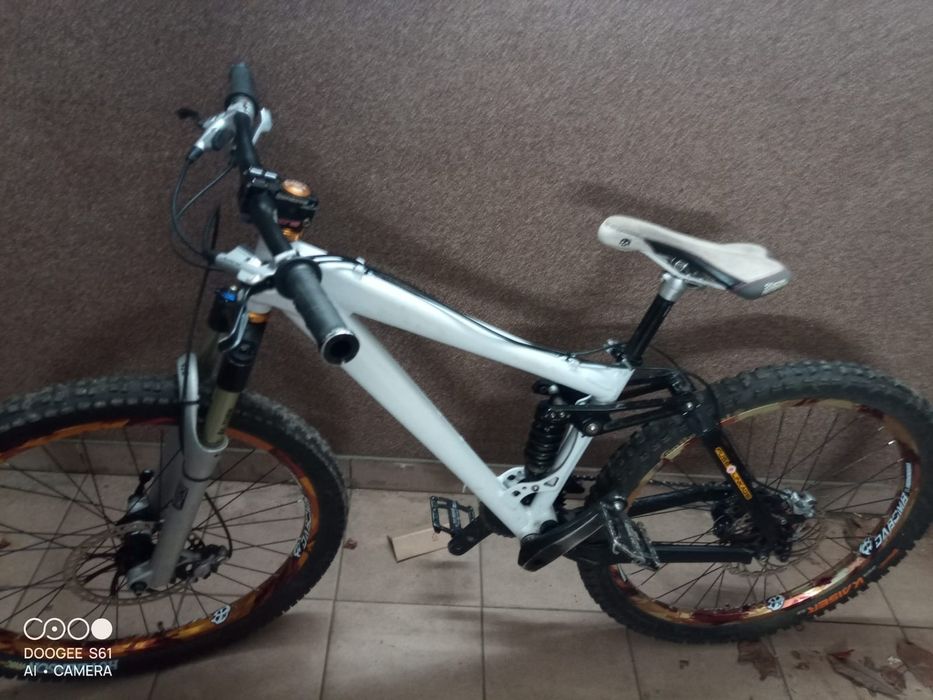 Rower wyczynowy Custom typu Freeride Full Stolno • OLX.pl