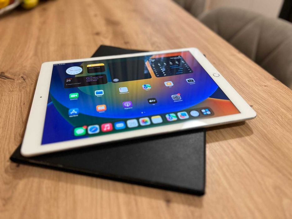 Apple Ipad Pro 12.9 (1gen) 128gb LTE: 6 500 грн. - Планшетні комп'ютери ...