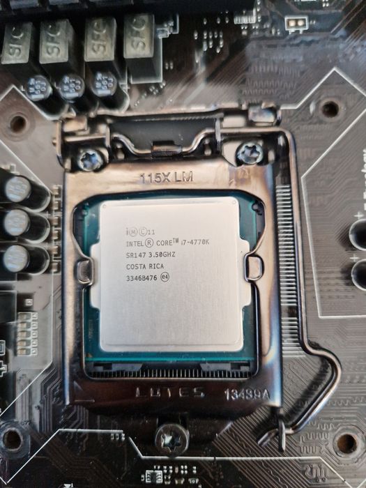 Intel i7-4790/i5-4690K/xeon E3-1231v3 socket1150 Процесори: 2 700 грн ...