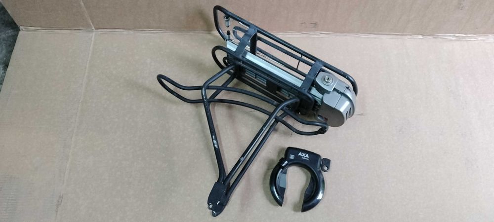 Bagażnik BATAVUS blokada AXA bagaznik rowerowy mocowanie baterii ...