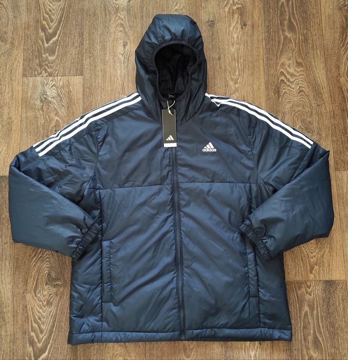 XL Adidas оригінальна чоловіча утеплена куртка GT9165: 3 100 грн ...