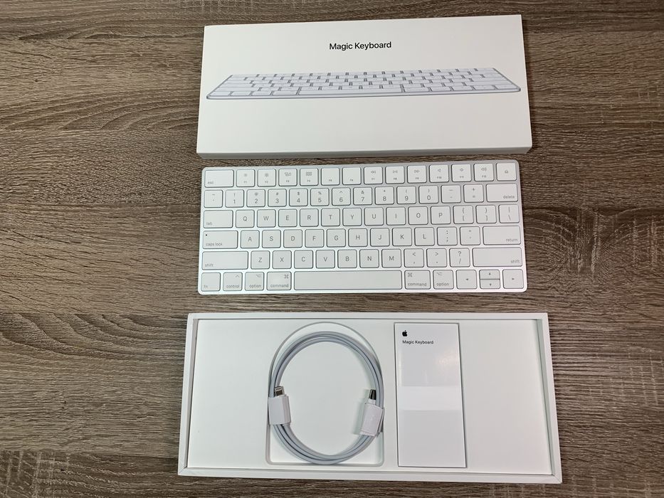 Apple Magic Keyboard A1644 як нова повний комплект: 1 999 грн ...