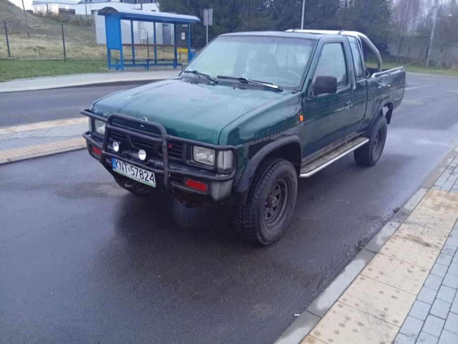 Nissan pickup Navara 4x4 2.5 Chorowice • OLX.pl