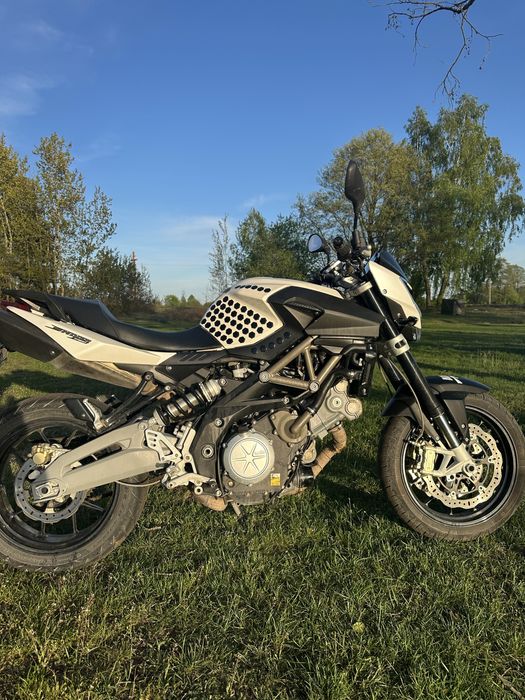 Aprilia Shiver 750: 2 700 $ - Мотоцикли Заболоття на Olx