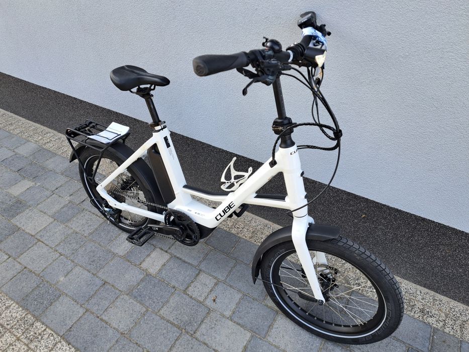 JAK NOWY Rower Elektryczny CUBE COMPACT SPORT HPA Bosch Performance 46 ...