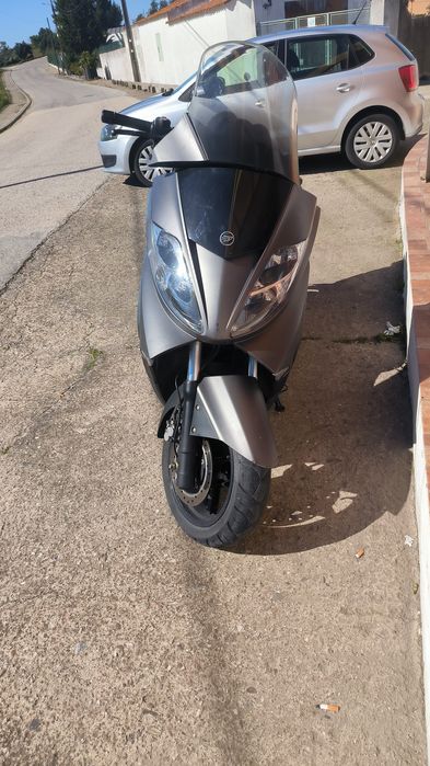 Scooter keeway silverblade 125 Vila Real de Santo António • OLX.pt