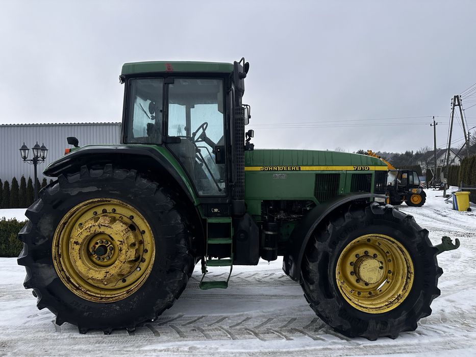 John Deere 7810, TUZ, WOM, pneumatyka, uszkodzony silnik , wąskie koła ...