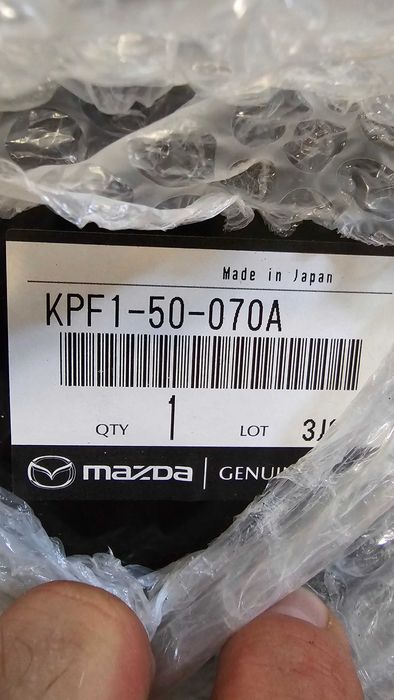 Підсилювач бампера Mazda CX-5 2022- KPF150070 оригінал: 8 500 грн ...