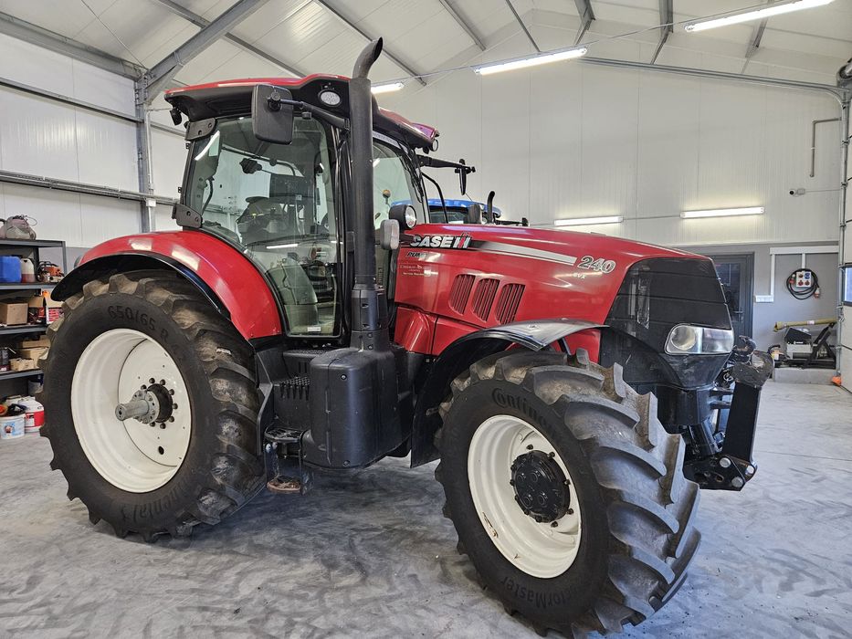 Case puma cvx 240. 230 .195 pneumatyka . Nowe opony tuz Nowogród • OLX.pl