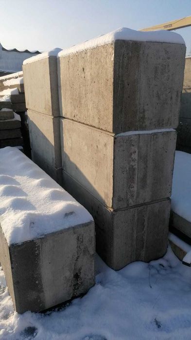 Bloki betonowe 240x60x60 big blok mur oporowy 2 gatunek boksy magazyn ...