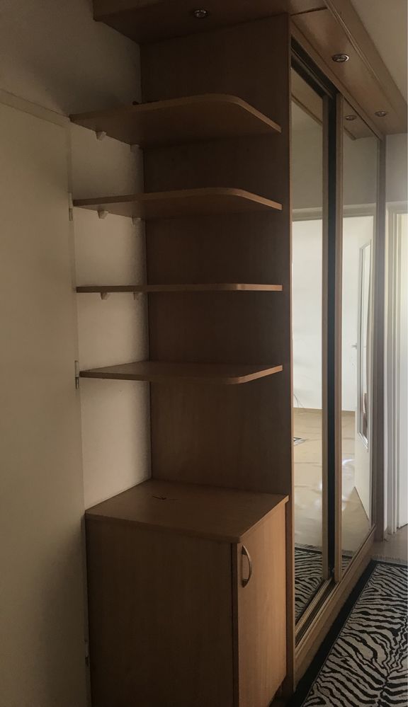 Szafa przesuwna z lustrzanymi drzwiami Ostrowiec Świętokrzyski • OLX.pl Szafa przesuwna z lustrzanymi drzwiami Ostrowiec Świętokrzyski • OLX.pl