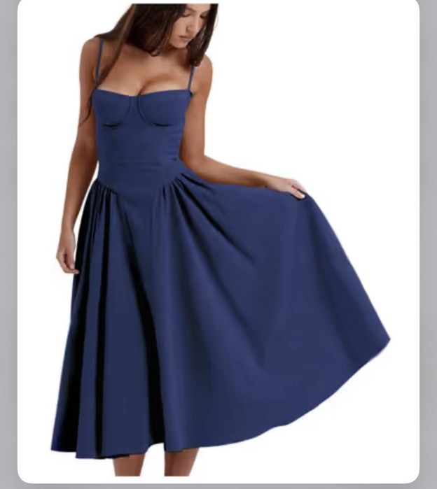 Sukienka gorsetowa rozkloszowana z kieszeniami Ozorków • OLX.pl