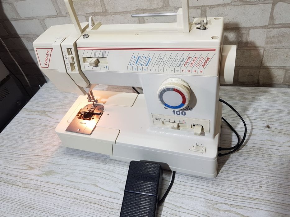 Швейна машинка/швейная Singer 200/100 б/у з Німеччини: 3 000 грн ...