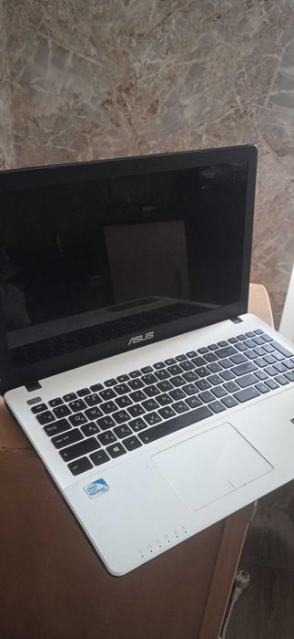 Продам ноутбук asus: 1 800 грн. - Ноутбуки Харків на Olx