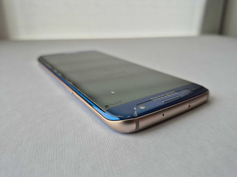 Повністю робочий Samsung S7 Edge (SM-G935) синього кольору: 1 700 грн. - Смартфони / мобільні ...