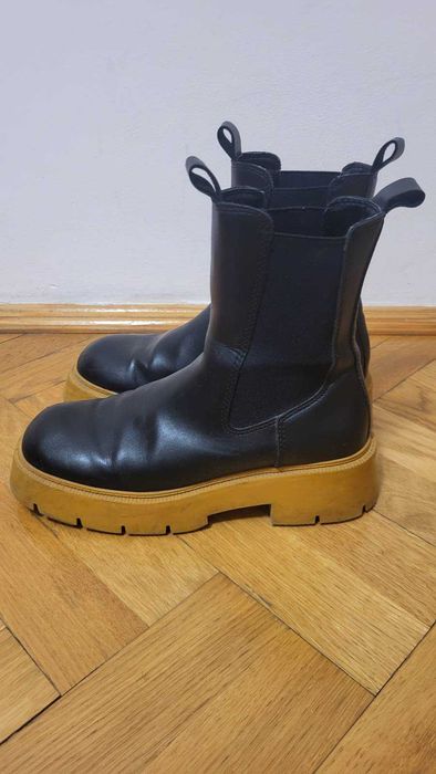 Челсі Mango у відмінному стані.: 150 грн. - Челсі Новояворівськ на Olx