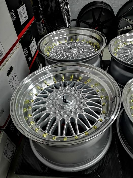 Felgi Japan Racing JR9 (BBS RS) 17" 8,5" 10" 4x100 5x120 BMW 3 E30 E36 ...