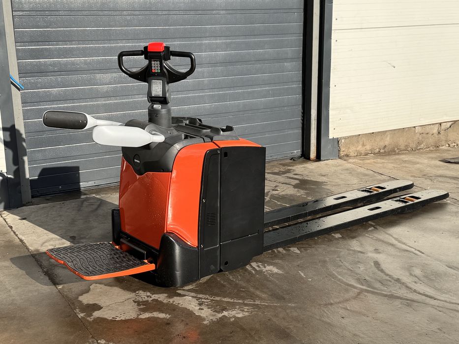 Toyota BT LPE250 Długie widły 2.40m paleciak elektryczny Kalisz • OLX.pl