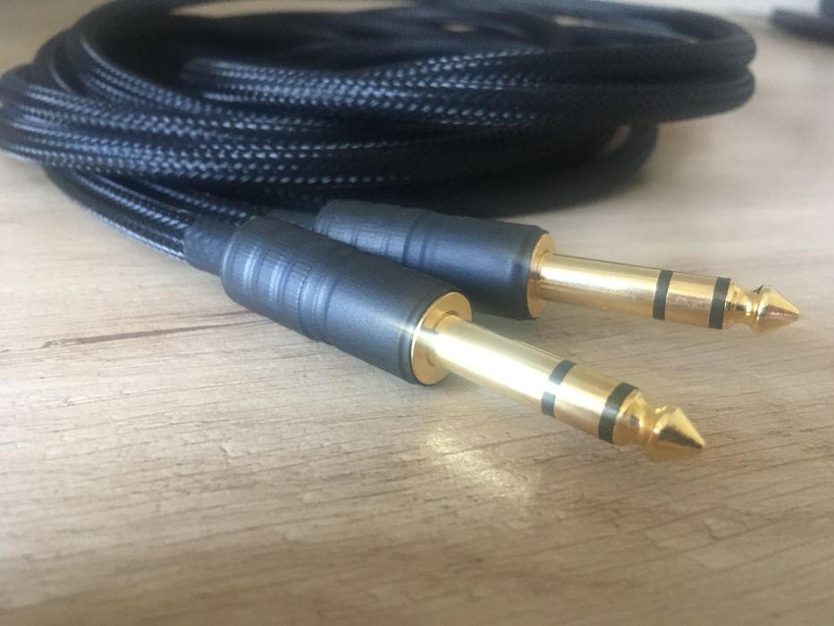 Кабель для підключення моніторів,звукових карт XLR/TRS: 950 грн ...