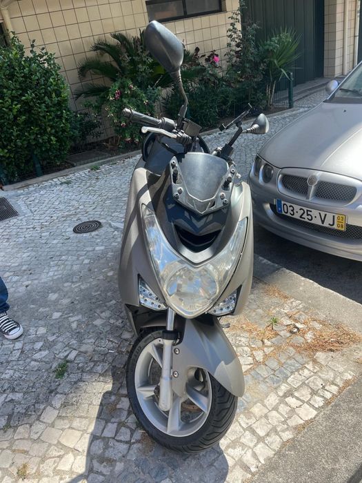 Mota majesty 2015 São Victor • OLX.pt