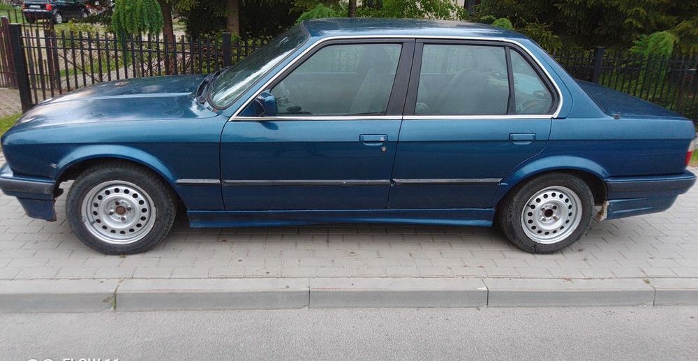 BMW E30 320i m20b20 LPG Sułów • OLX.pl