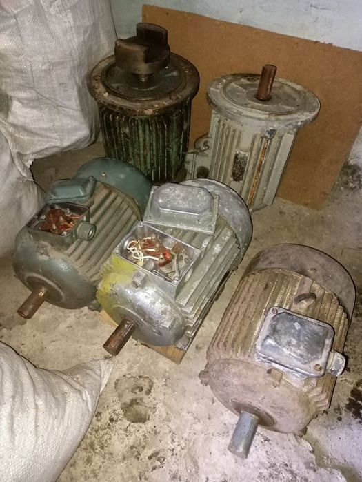 Електродвигун 2.2 квт 1000 об Электродвигатель лапа фланец: 4 500 грн ...