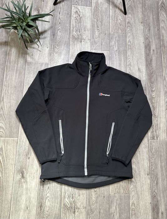Софтшелл Berghaus Soft Shell Full Zip Black Nylon Jacket: 599 грн ...
