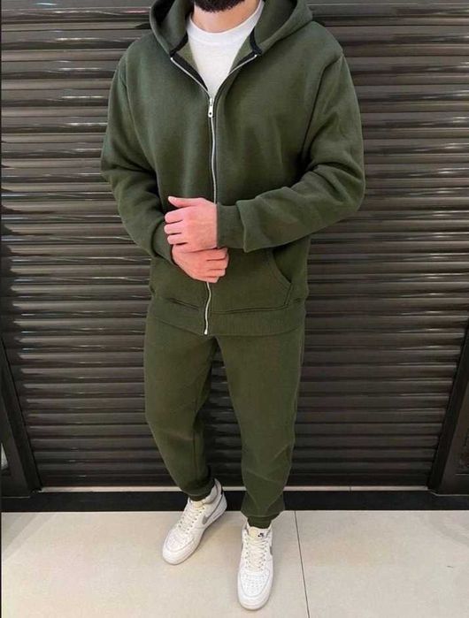 Чоловічий Спортивний Костюм Флісовий 899 грн Спортивні кофти та светри Запоріжжя на Olx