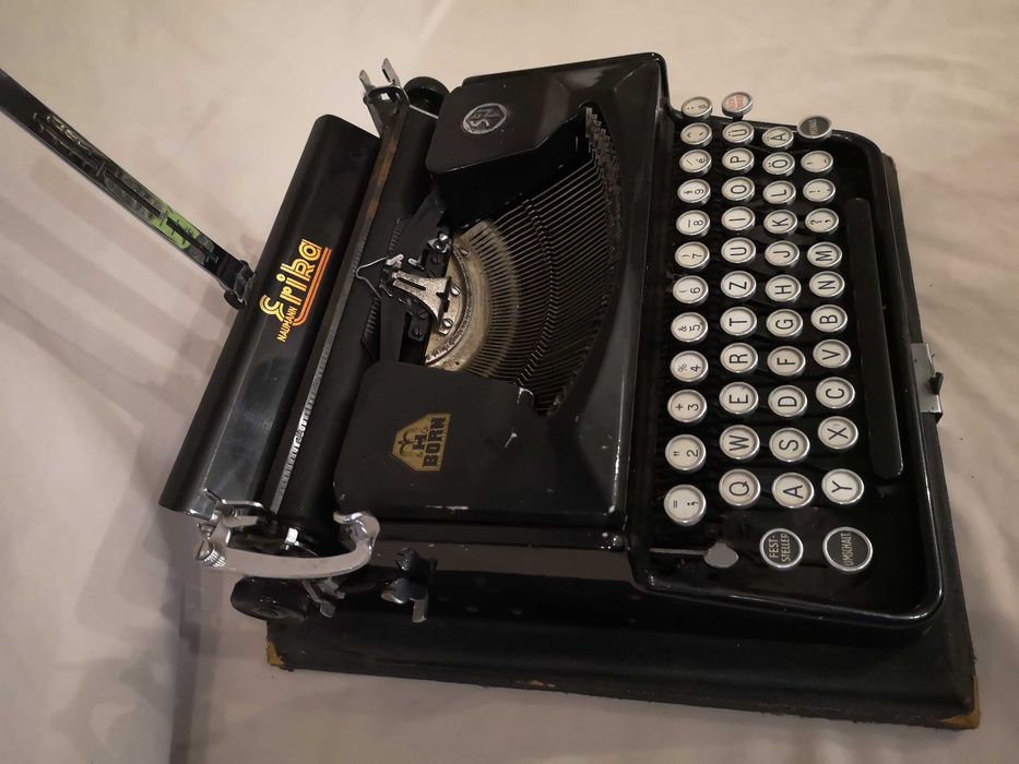 Maszyna do pisania z lat 30 ERIKA Szczecin Centrum • OLX.pl