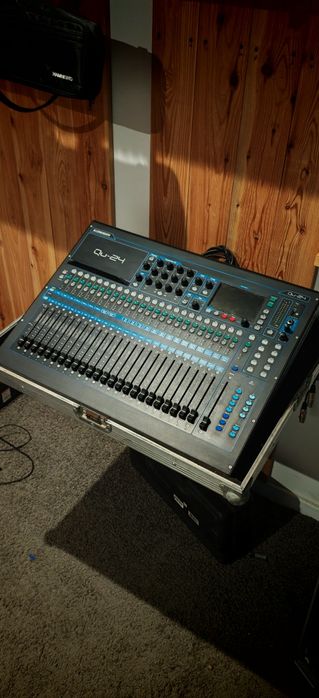 Mixer Allen & Heath QU24 Krężnica Okrągła • OLX.pl