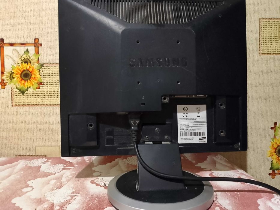 Монітор Samsung SyncMaster 17ʼʼ модель 730BF: 200 грн. - Монітори ...