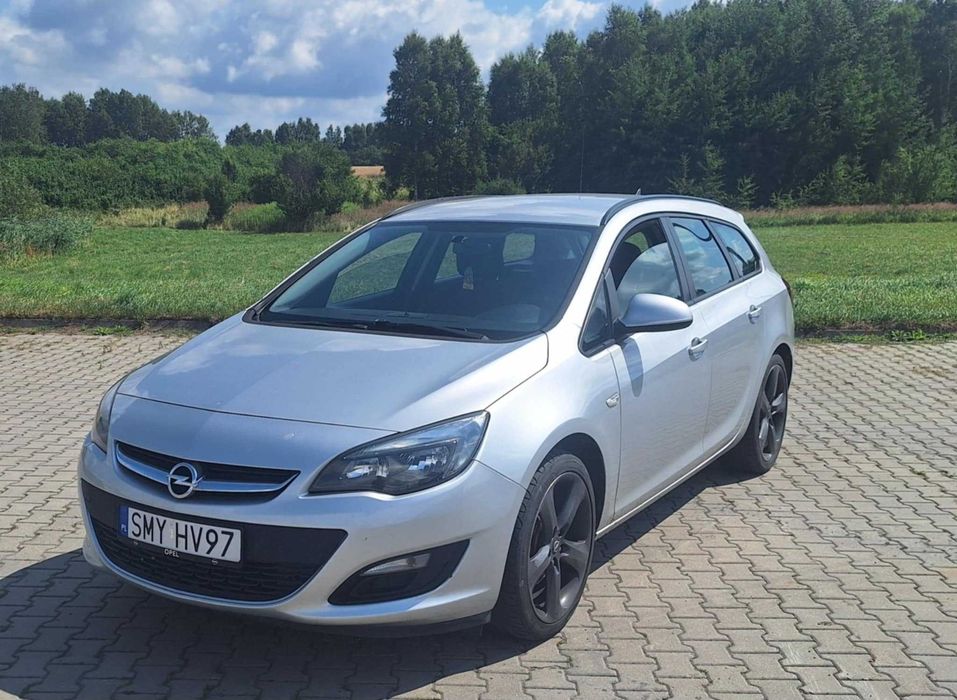 Opel Astra J Sports Tourer Koziegłowy • OLX.pl