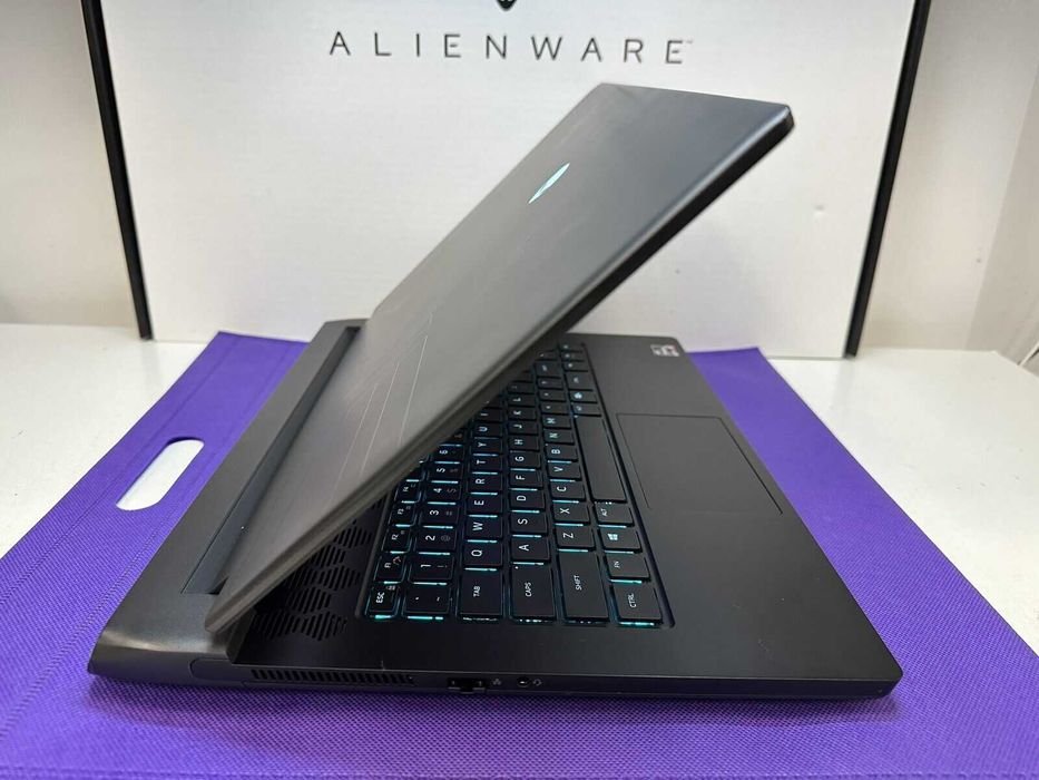 Alienware M15 15" Ryzen 9 5900HX/ 16GB RAM/ 1TB SSD RTX3070 360HZ: 54 ...