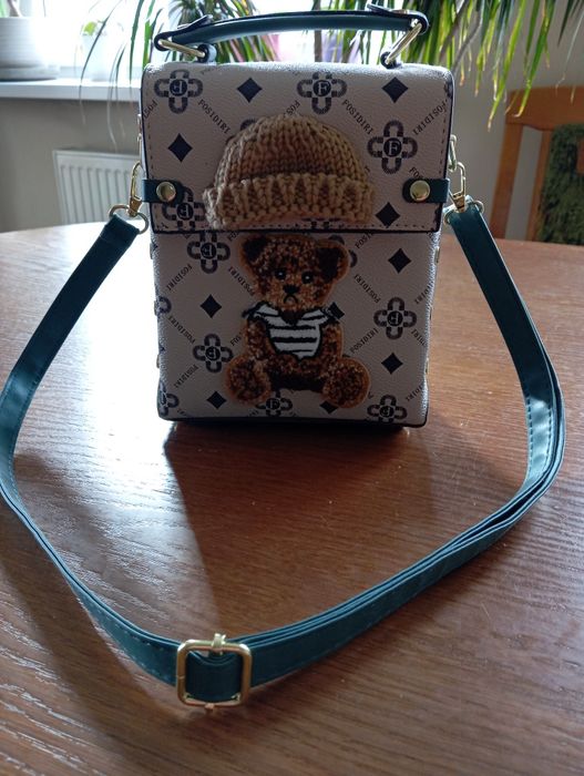 Torebka kuferek z misiem Ustime Fosidiri beżowa Katowice Osiedle ...