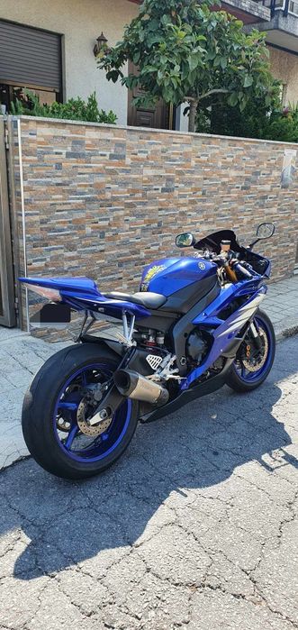 Yamaha R6R 2006 Racing Blue Paredes • OLX.pt