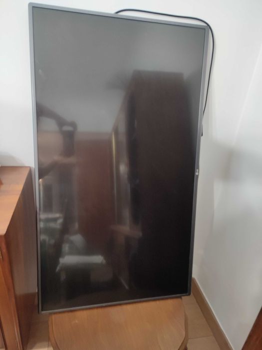 TV LG - 47 polegadas Águas Livres • OLX.pt