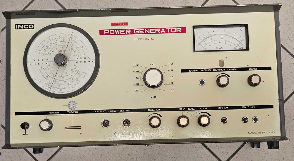 Klasyk PRL - Lampowy generator mocy RF INCO UGM-1A (30-300MHz 1-2W ...