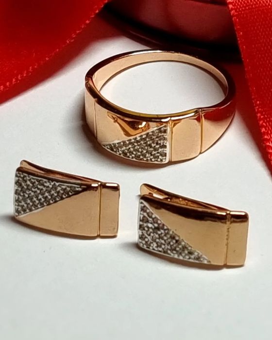 Бижутерия из медицинского золота: 100 грн. - Набори біжутерії Шостка на Olx