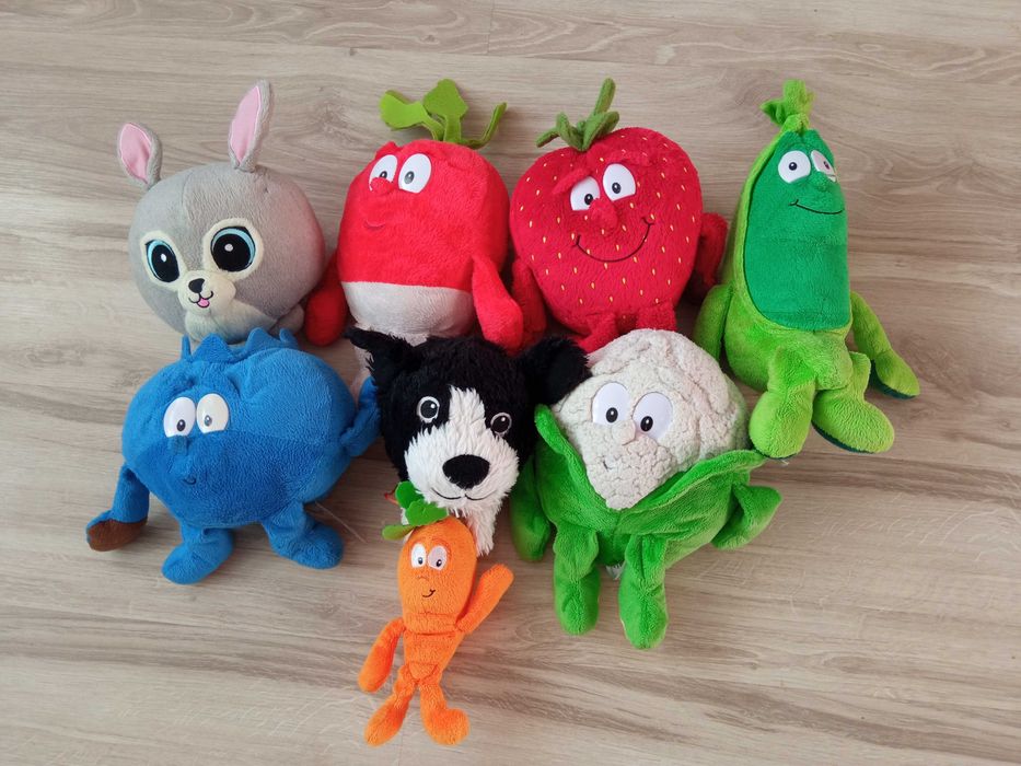 Pluszaki zestaw z Biedronki 8 szt Albigowa • OLX.pl