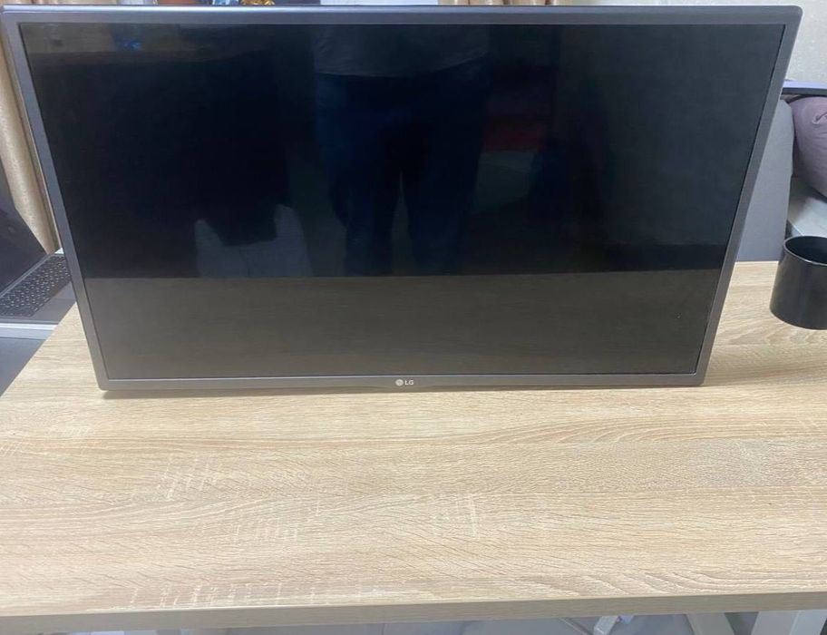 Телевизор lg 32lf560v, 32 дюйма, б/у: 3 500 грн. - Телевізори Одеса на Olx