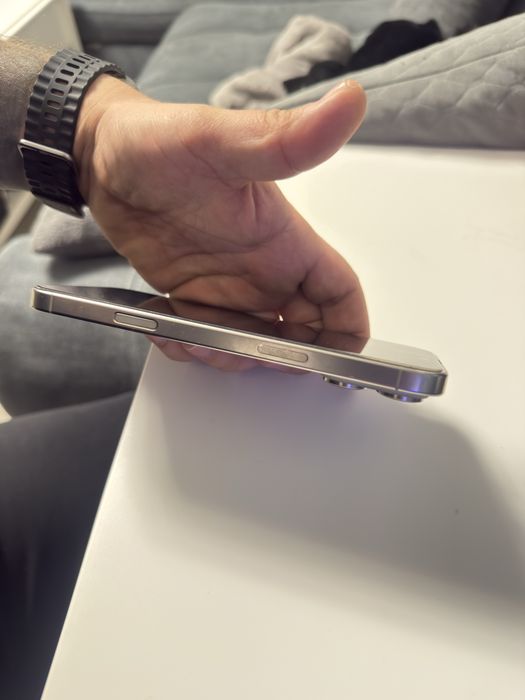 Iphone 16 pro max 256gb ,tytan ! 100% bateri Czerwonak • OLX.pl