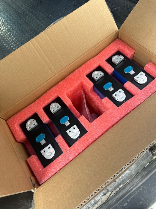 EVE LF280k v3 LiFePO4 3.2V 280Ah 8000 циклів: 3 200 грн. - Зарядні станції Київ на Olx