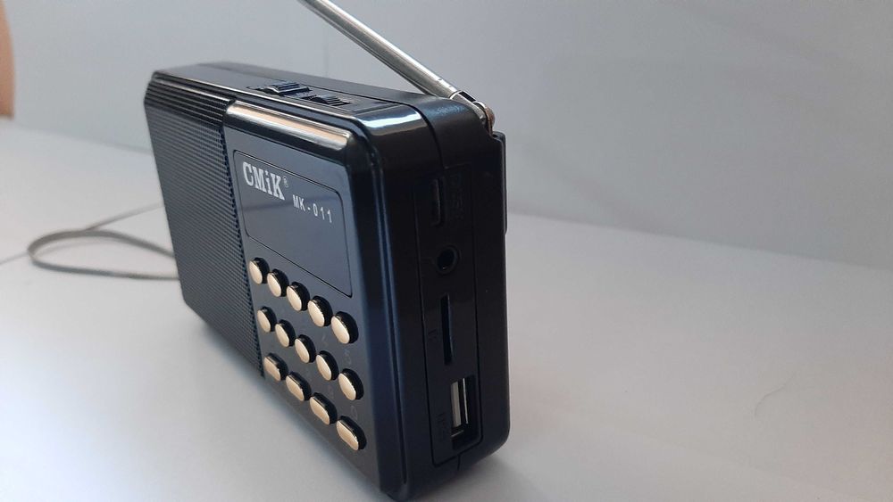 Mini radio FM przenośne turystyczne kieszonkowe cyfrowe akumulatorowe Tychy • OLX.pl