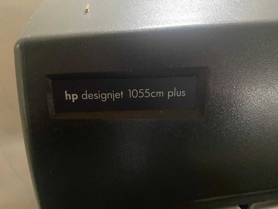 Plotter HP Designjet 1055cm plus São Sebastião • OLX.pt