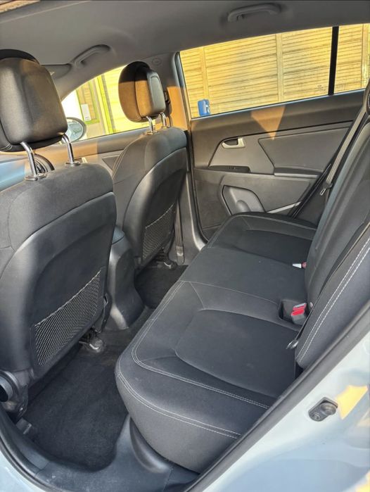 Kia Sportage po gradzie Godziszka • OLX.pl