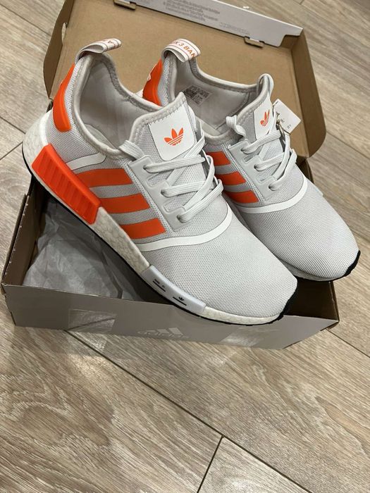 Adidas Originals NMD_R1 Оригінал: 1 550 грн. - Кросівки для міста ...