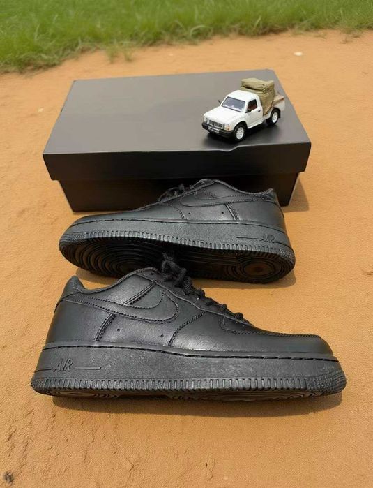 Nike Air Force 1 07 czarny Supreme rozmiar 44 Białystok Antoniuk • OLX.pl